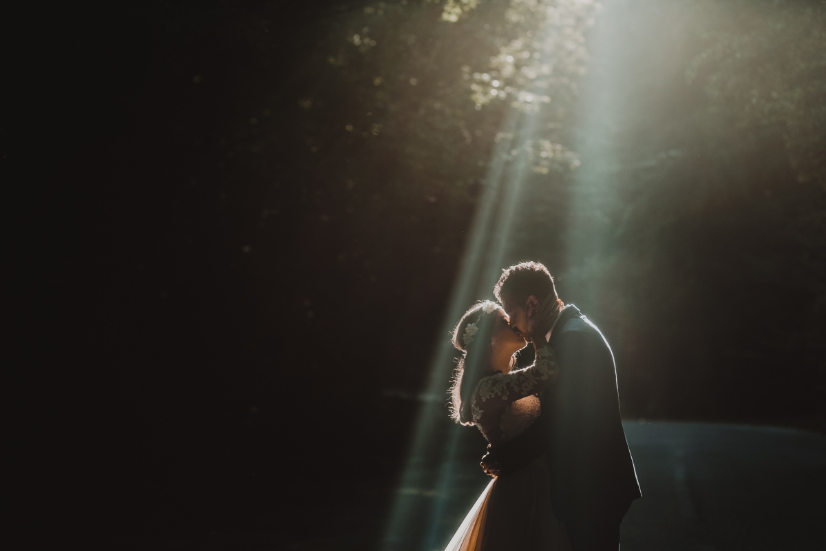 25 imagini romantice cu miri realizate de fotografii romani - WedMe.ro